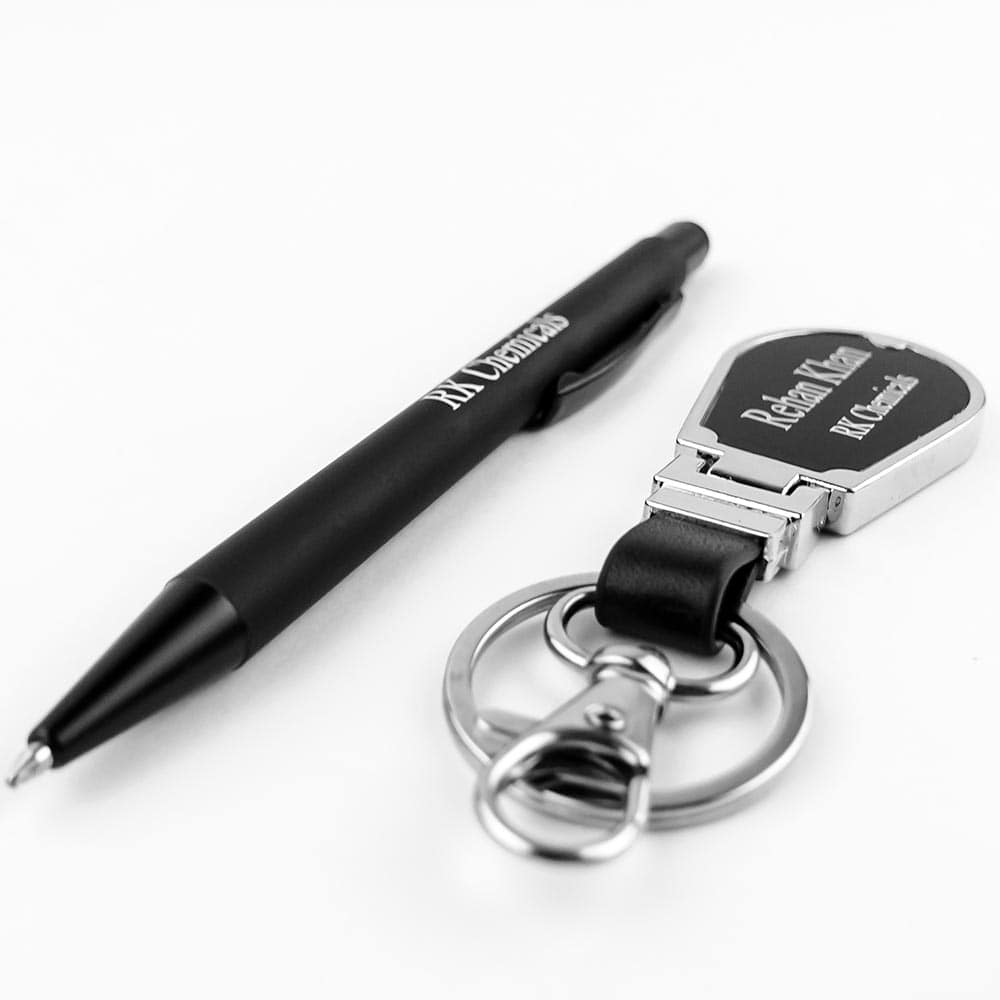 Premium Black Pen and Key Chain Set Name Engraved – My Art